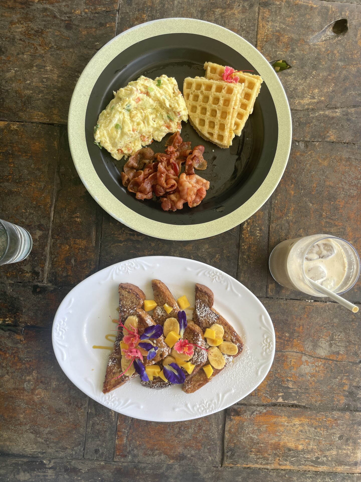 The 12 BEST Restaurants in Bohol: My Guide To The Top Places to Eat ...
