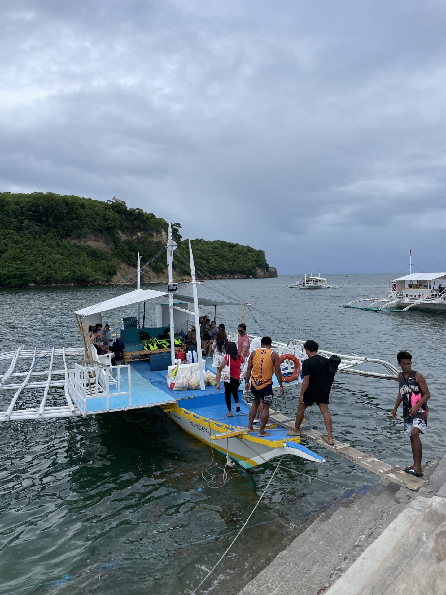 How to Get to Malapascua Philippines: My Experience & The Easiest Way ...